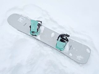 【25-26 SALOMON JETSTREAM HOLOGRAM】スノーボード試乗会体験レビュー！